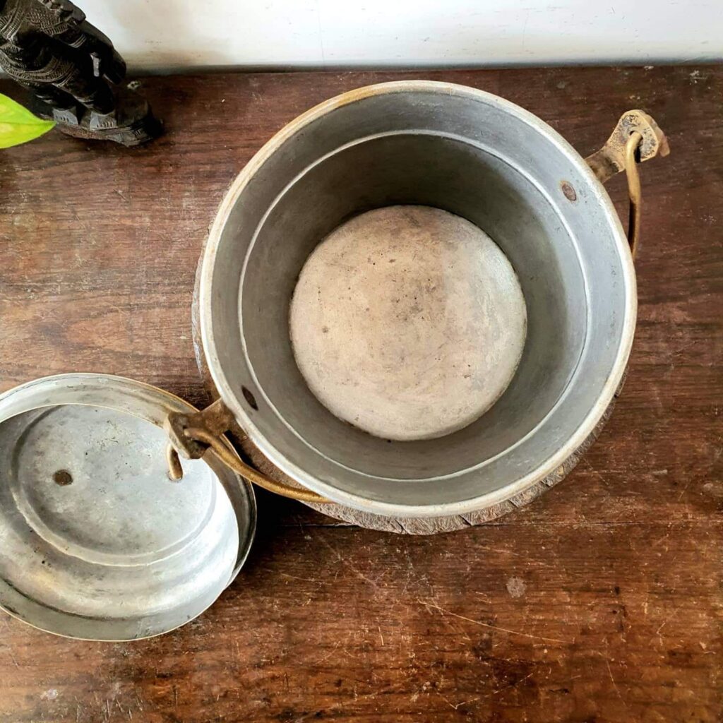 Vari Bucket Thooku Small - Indian Antique Quest