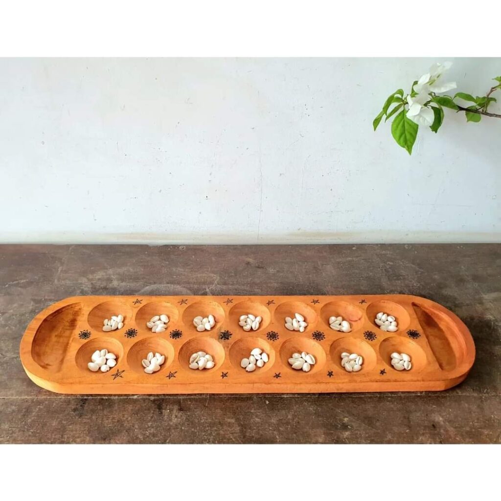 Traditional Pazhlanguli game board - Indian Antique Quest
