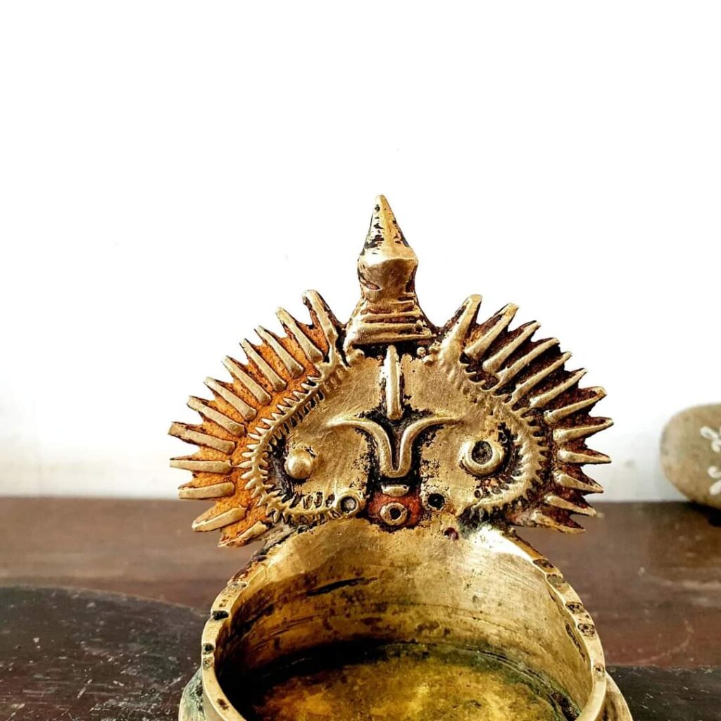 Soorya Chandra Perumal naama vilakku/ Vaishnavaites Sun moon Vishnu ...